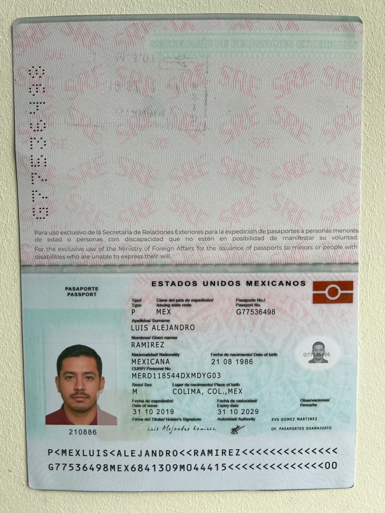 Forensic Fingerprint Dataset | +6000 Photos — Unidata